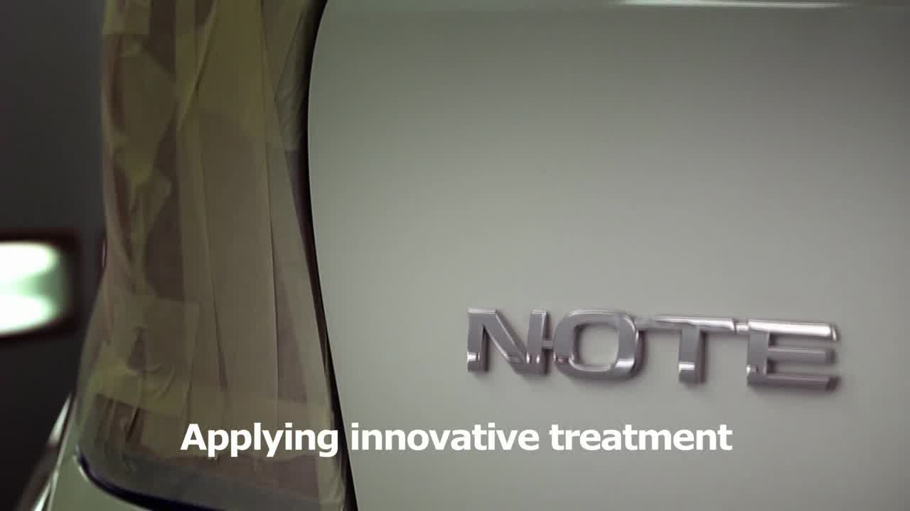 Nissan develops first “self-cleaning” car prototype